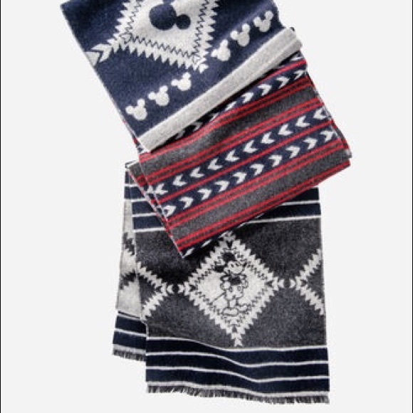 Pendleton | Accessories | Pendleton Disney Mickey Mouse Scarf | Poshmark